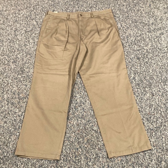 Dockers | Pants | Mens Khaki Dockers | Poshmark